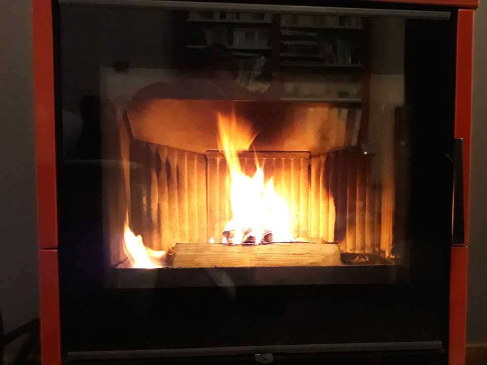 Faire un feu de bois dans les règles de l'art - Turbo Fonte Montpellier
